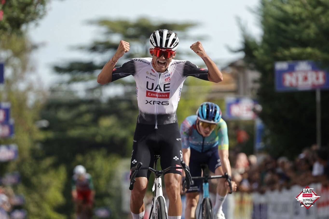 Isaac del Toro hace historia: primer latinoamericano en ganar el GP ...