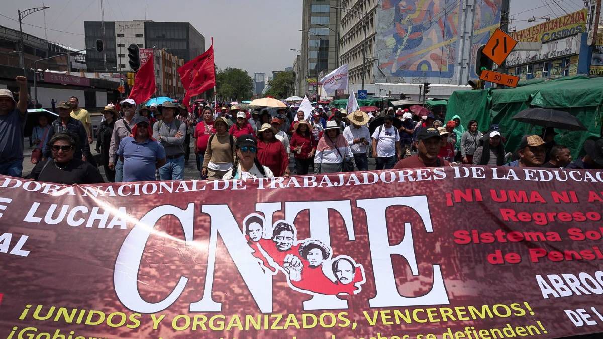 CNTE arranca paro nacional para exigir pensiones dignas y aumento ...